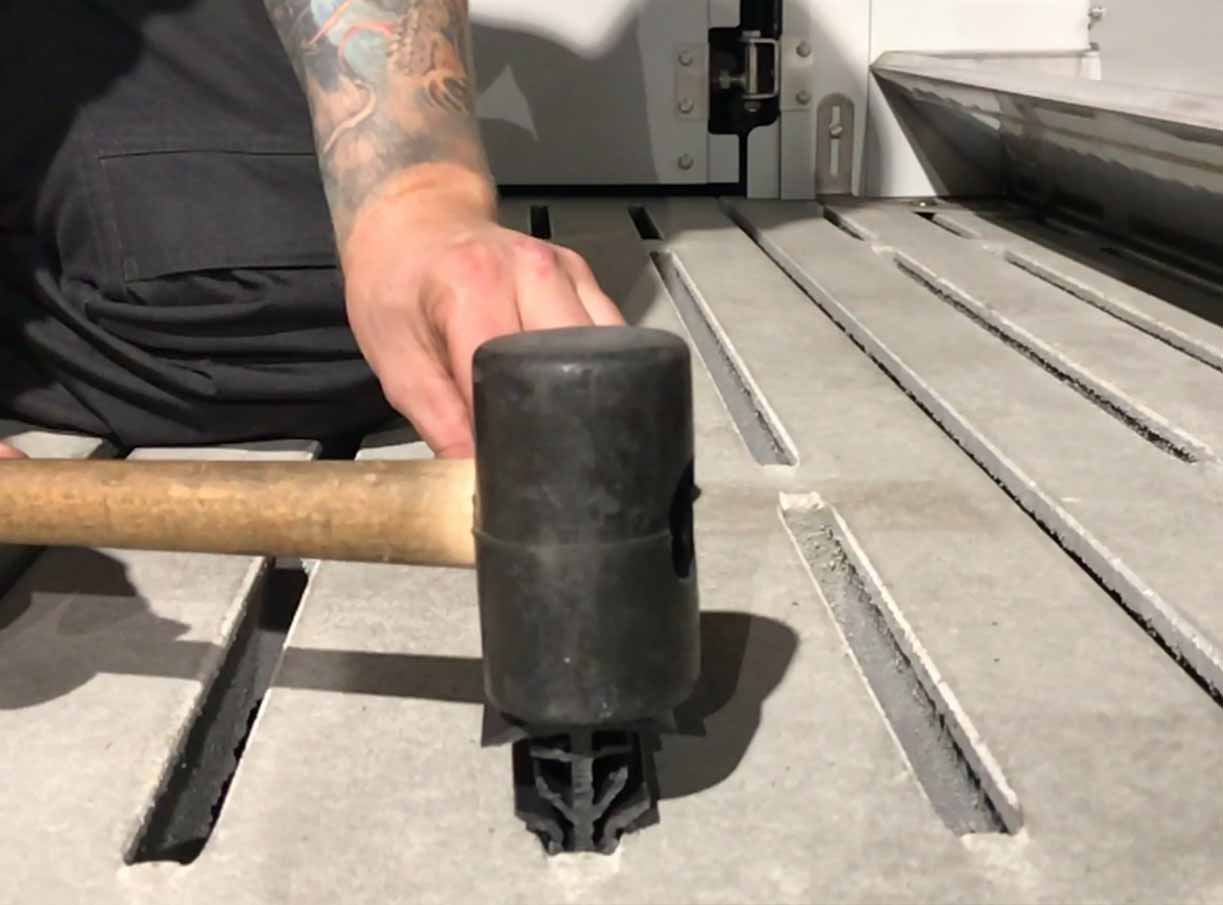 Efficient Slat Closer – Quick Model by Master Trading